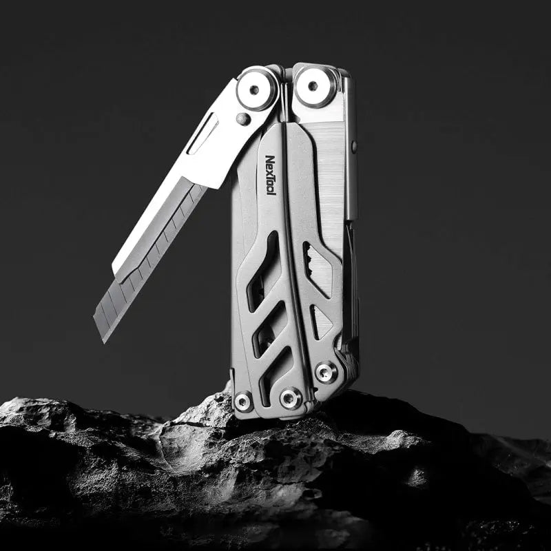 Heavy-duty EDC Foldable Multi-tool - Cool Gadget